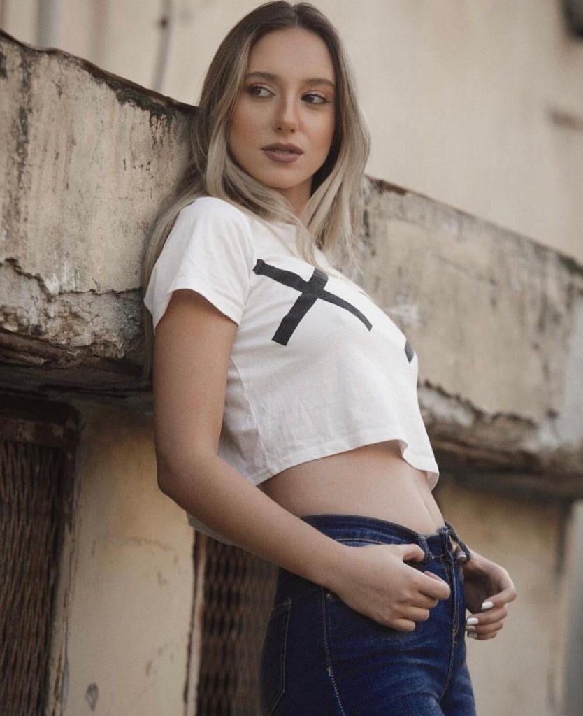 LIZ MOR - IMAGE MODELS