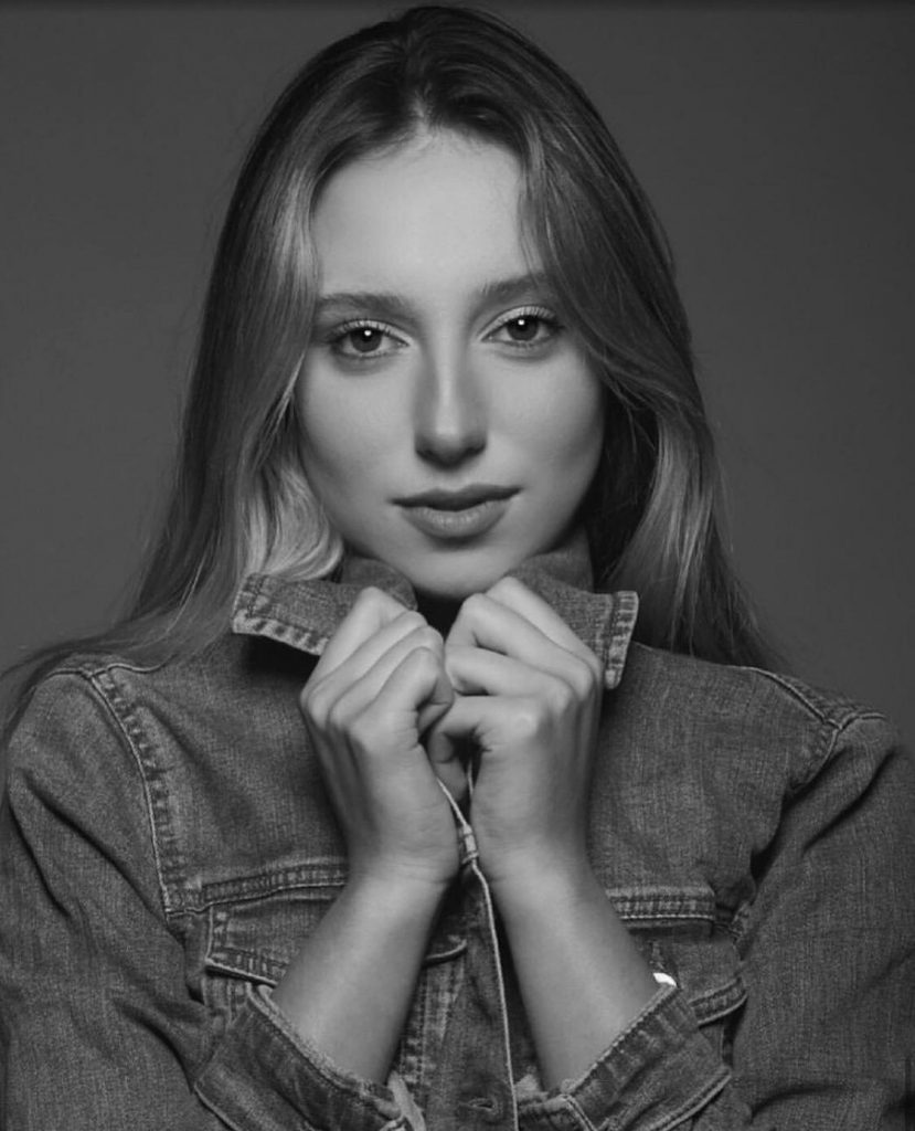 LIZ MOR - IMAGE MODELS
