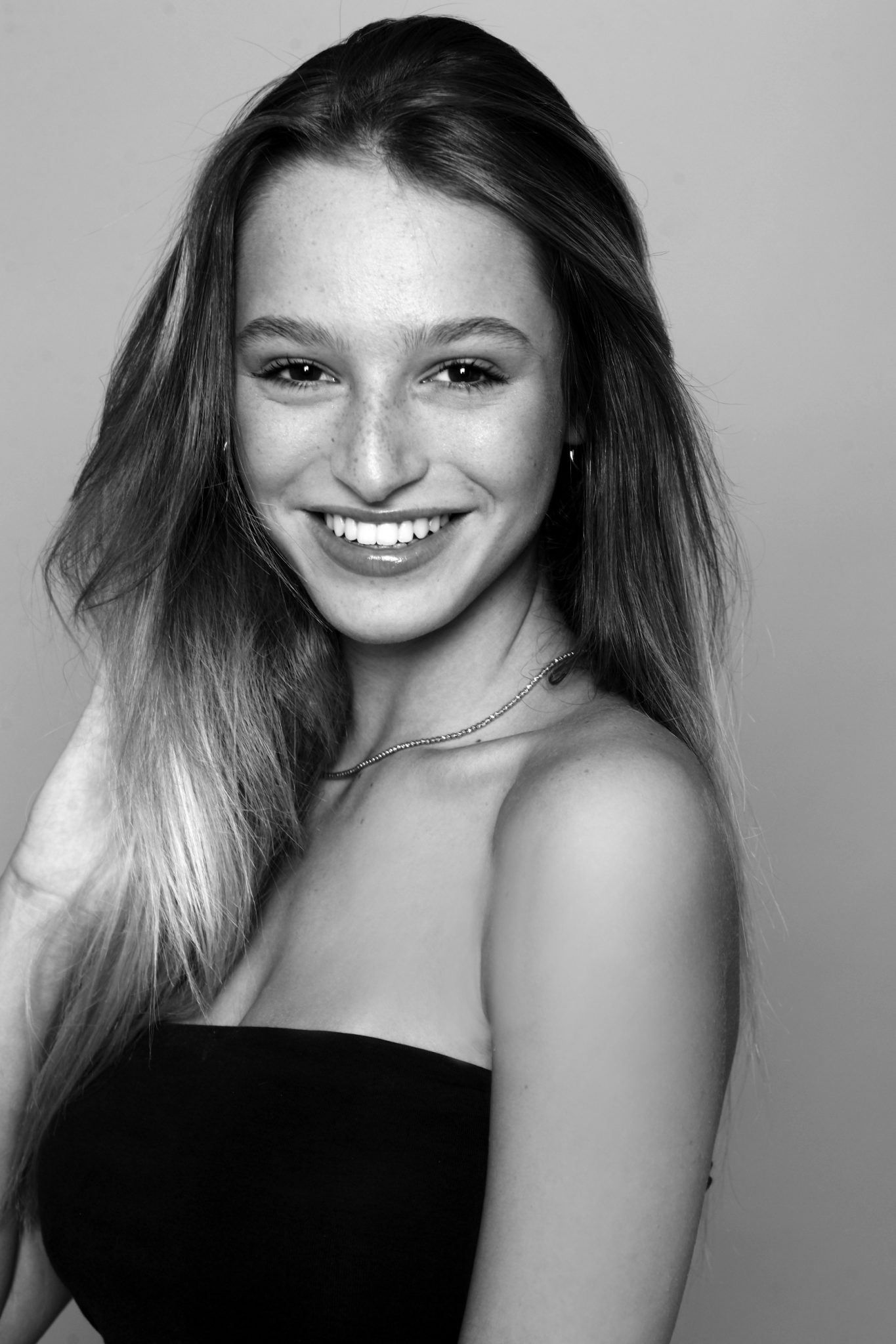 RONI SOLAN - IMAGE MODELS