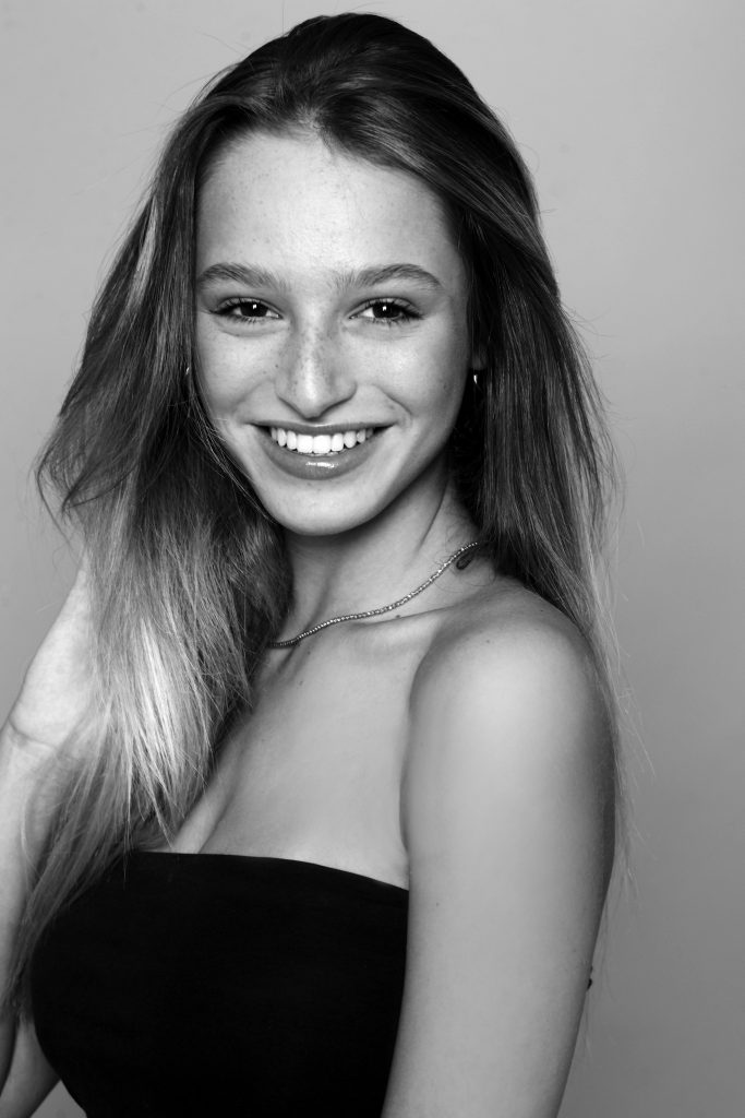 RONI SOLAN - IMAGE MODELS