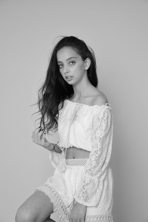 LIAN ABUTBUL - IMAGE MODELS