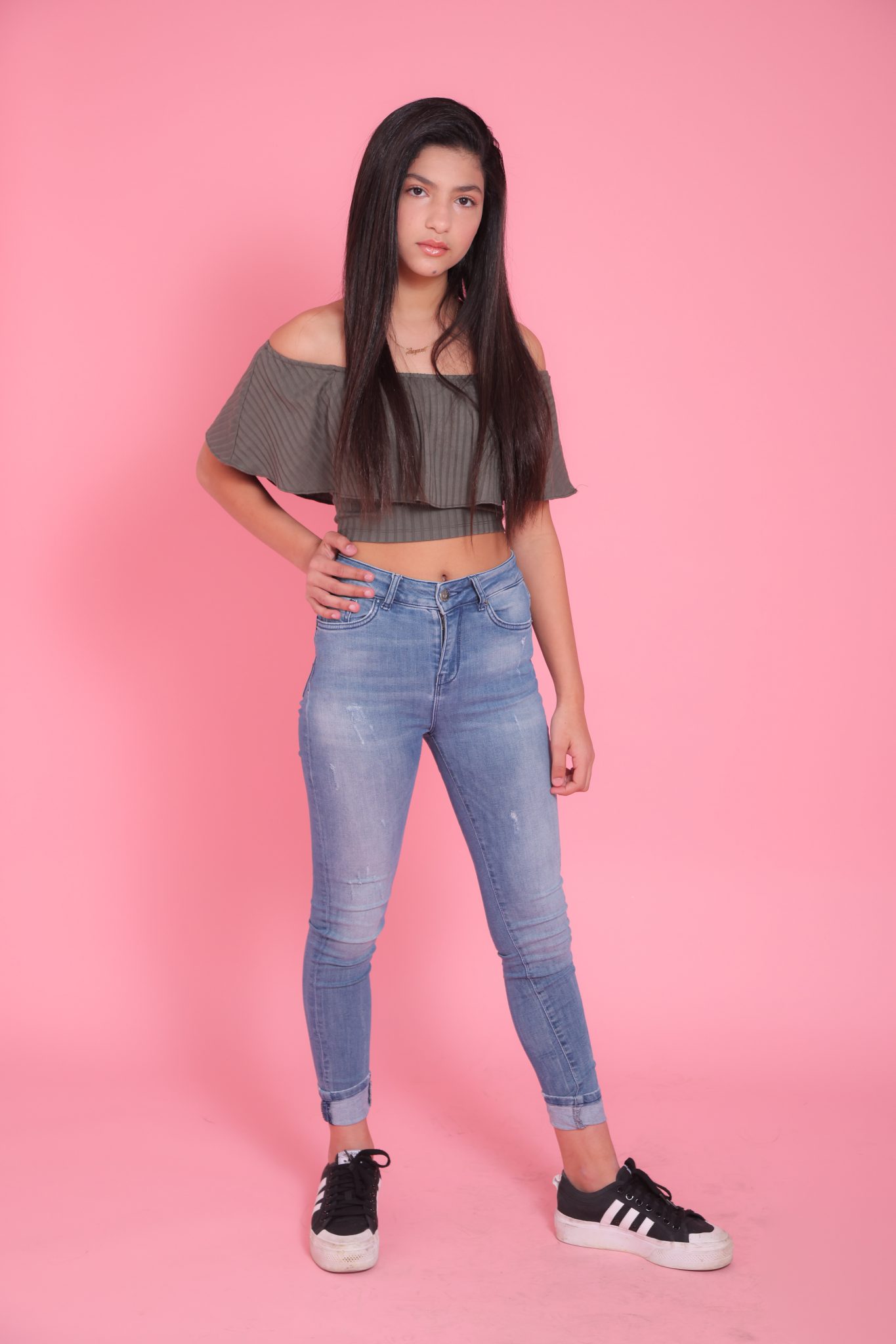 AGAM ARIPOL - IMAGE MODELS